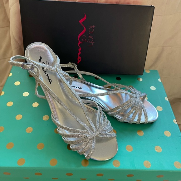 Touch of Nina | Shoes | Womens Silver Low Heel Sandal Type Evening Wear ...